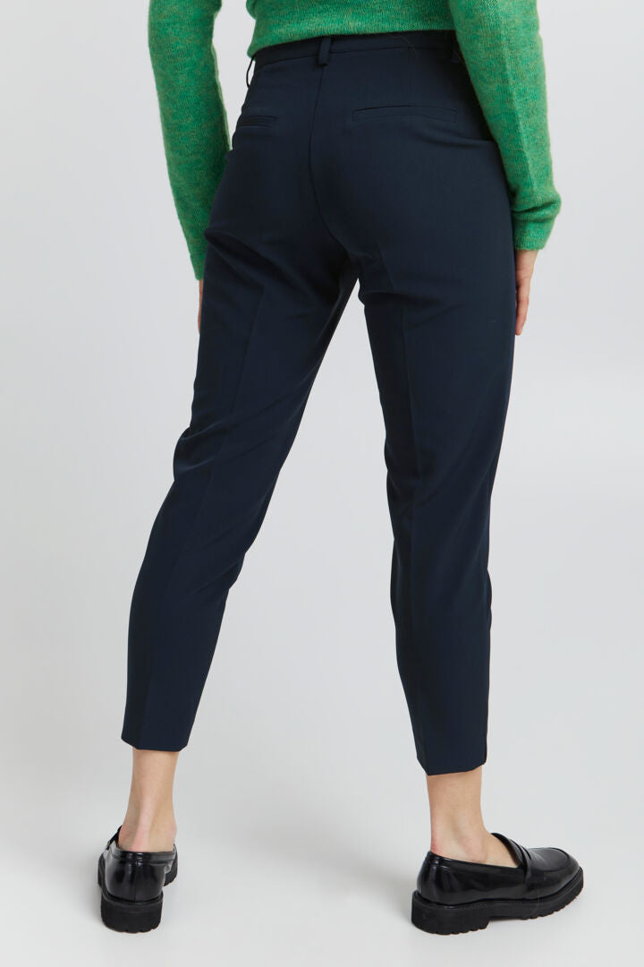 Ichi Lexi Pants Navy – Styling with Anne
